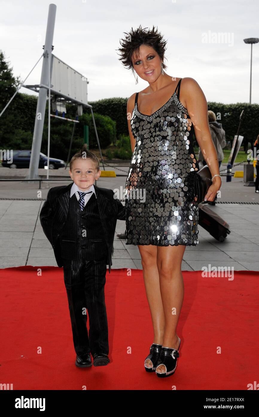 Cindy Sander ans her son Enzo arrive at 'Love is Love' TV clip ...