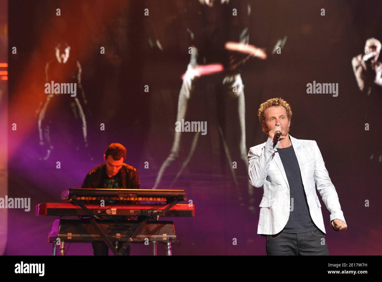 EXCLUSIF. Sinclair sur le plateau du Dixieme Prime de X-Factor 2011, a ...