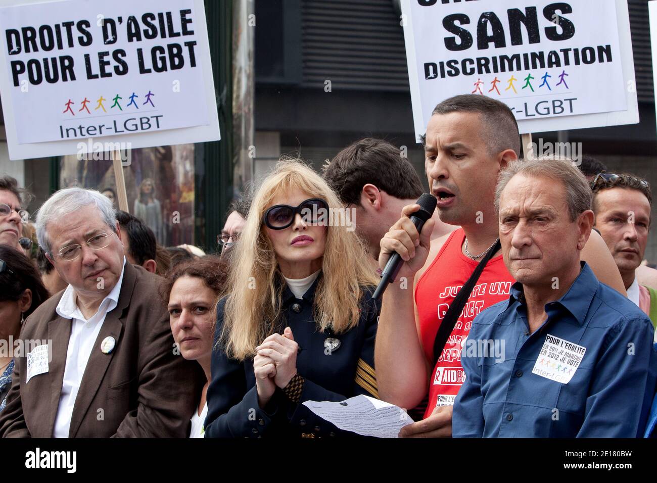 Jean-Paul Huchon, Arielle Dombasle and Socialist mayor of Paris ...