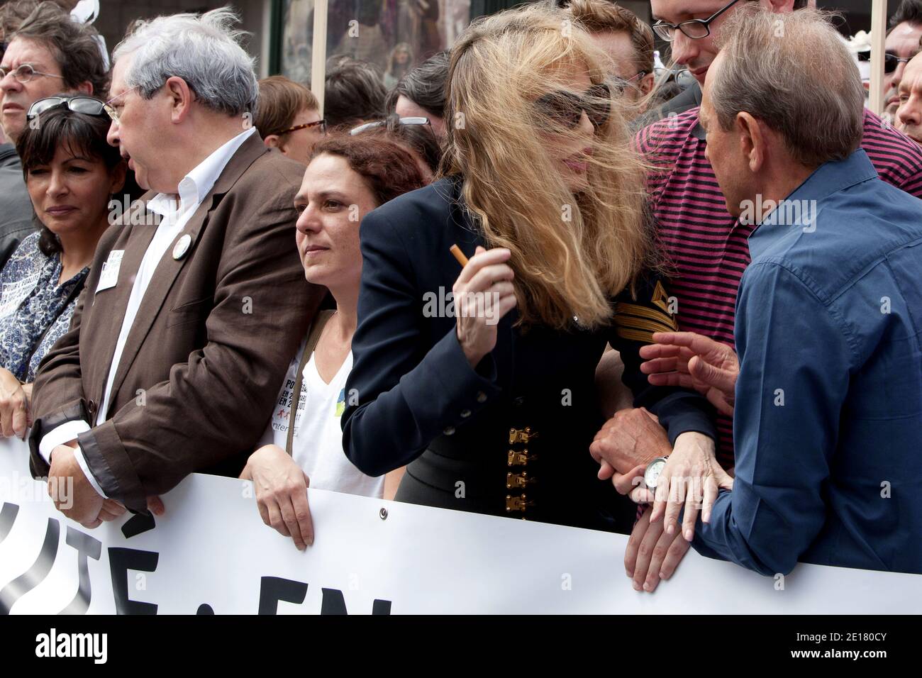 Anne Hidalgo, Jean-Paul Huchon, Arielle Dombasle and Socialist mayor of ...