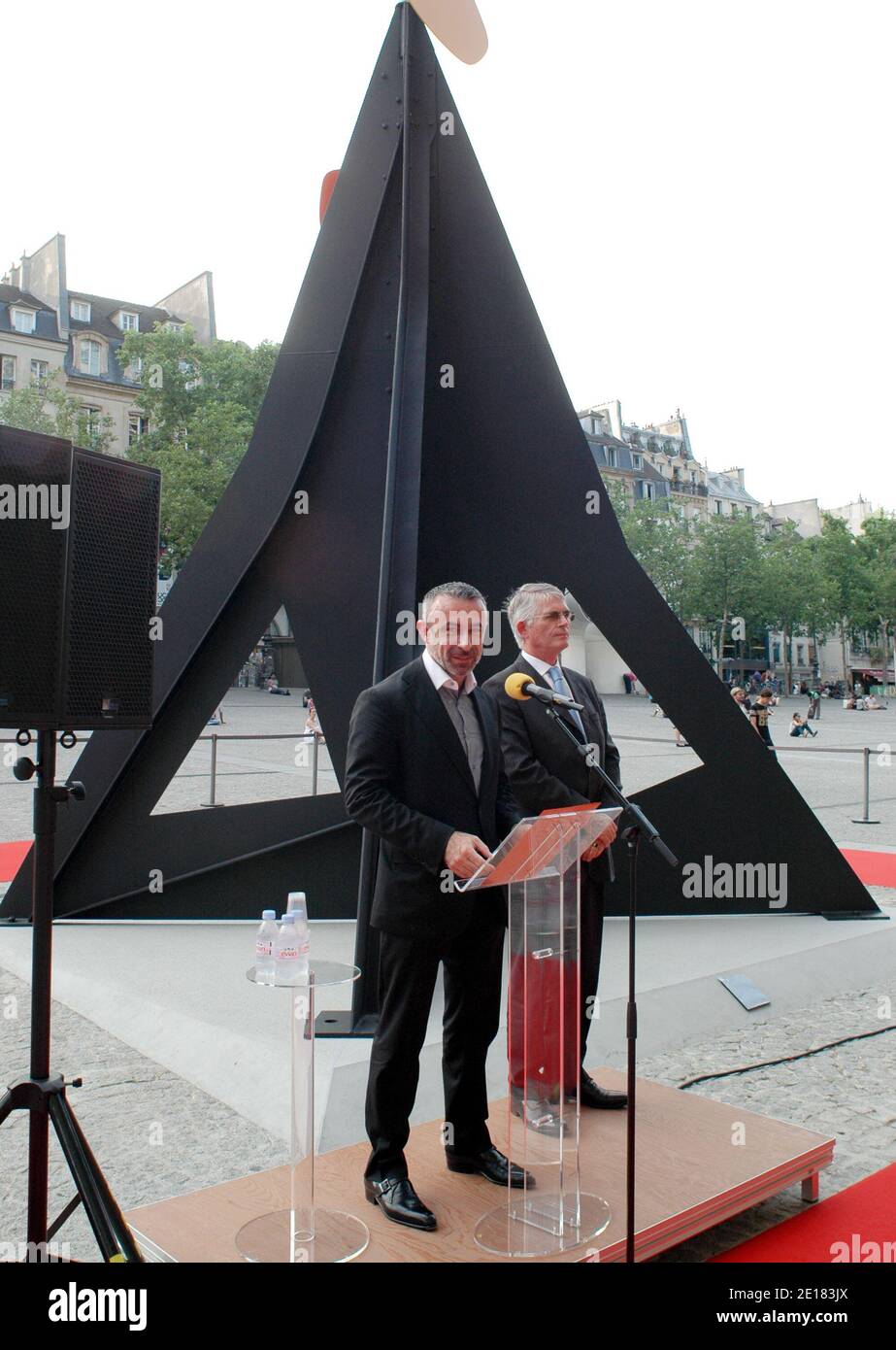 Alexander calder’s mobiles hi-res stock photography and images - Alamy