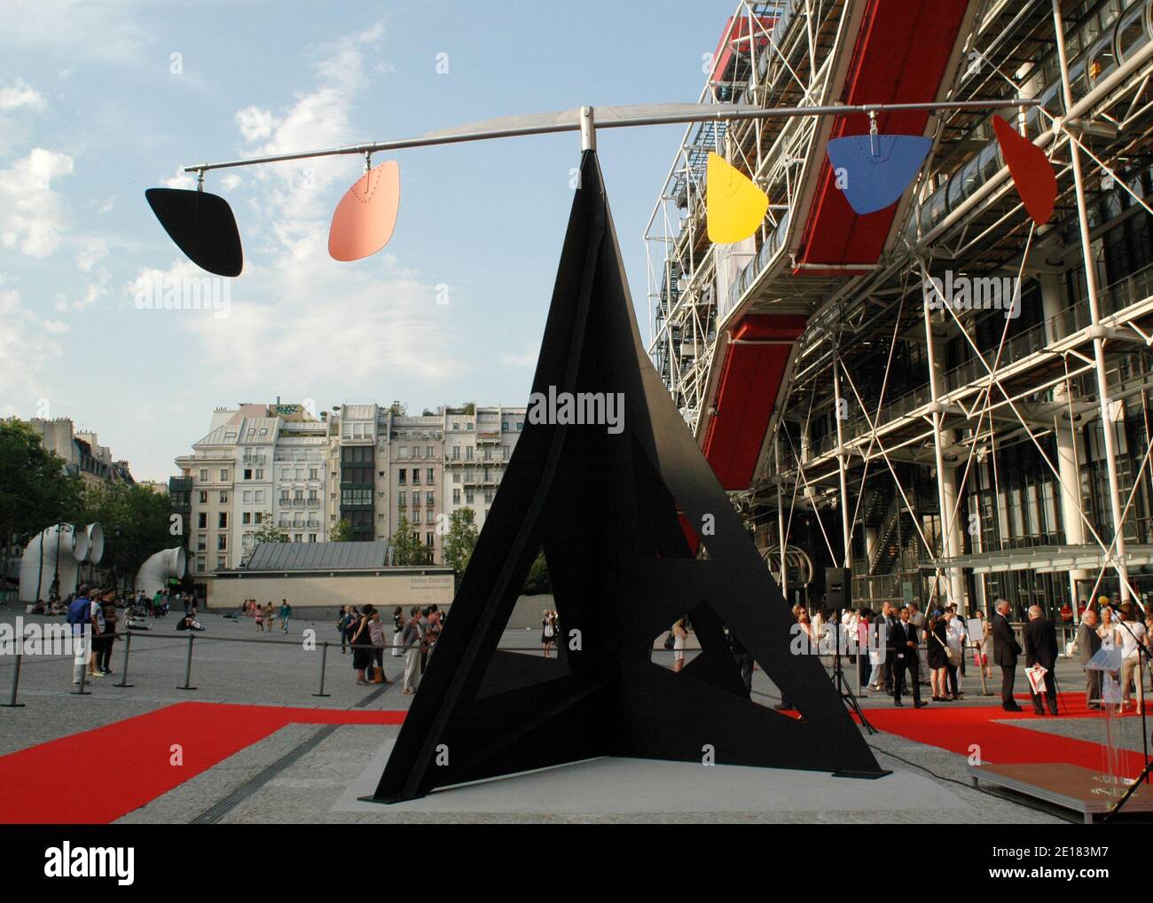 Alexander calder’s mobiles hi-res stock photography and images - Alamy