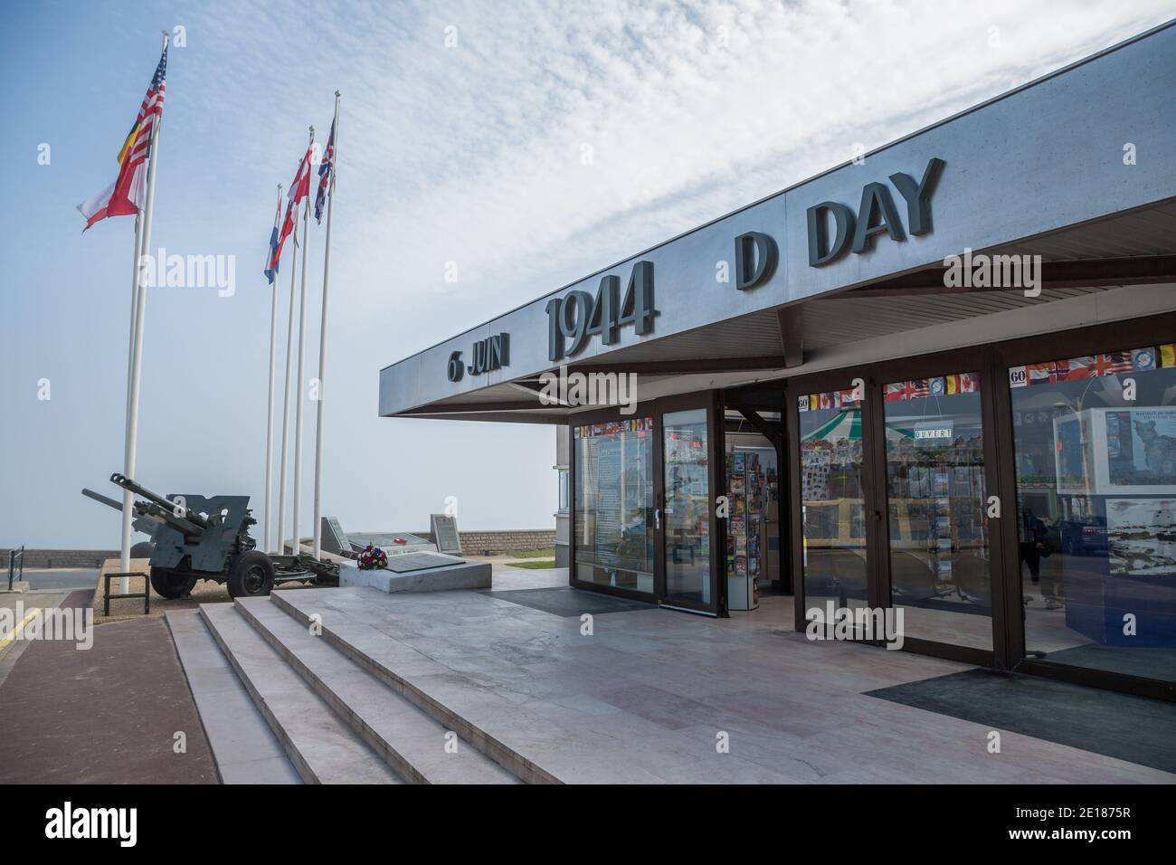 6th June 1944 D-Day museum at Arromanches in Normandy Stock Photo - Alamy