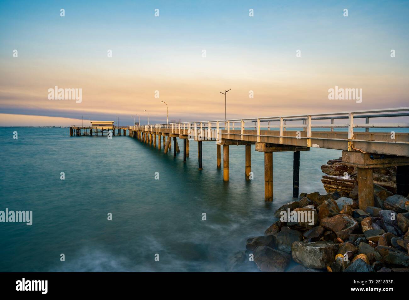 Mandorah Jetty in Darwin Harbour Stock Photo - Alamy