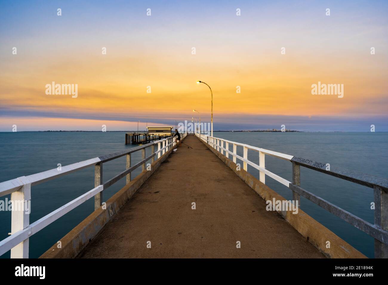 Mandorah Jetty in Darwin Harbour Stock Photo - Alamy