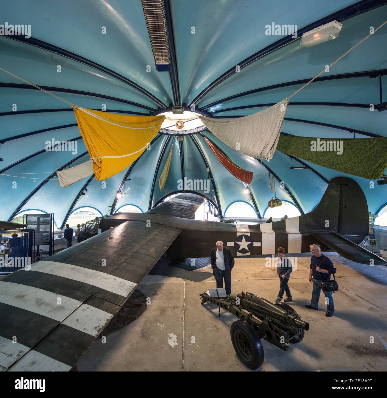 D day glider hi-res stock photography and images - Alamy