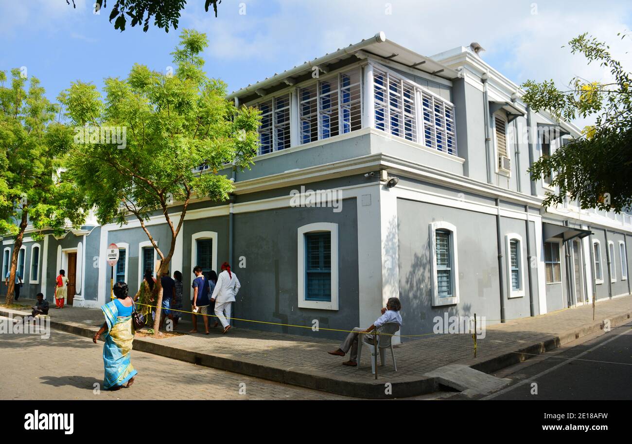 Old French colonial buildings in Pondicherry's White Town, India Stock ...