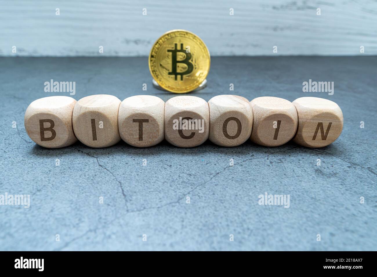 Block of gold hi-res stock photography and images - Alamy