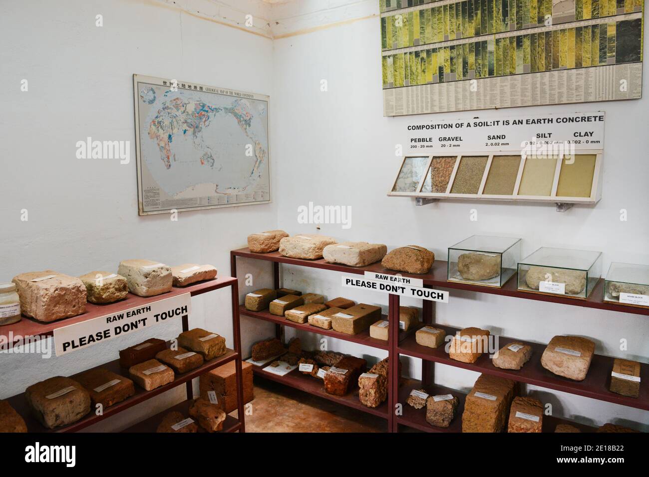 Auram press 3000 hi-res stock photography and images - Alamy