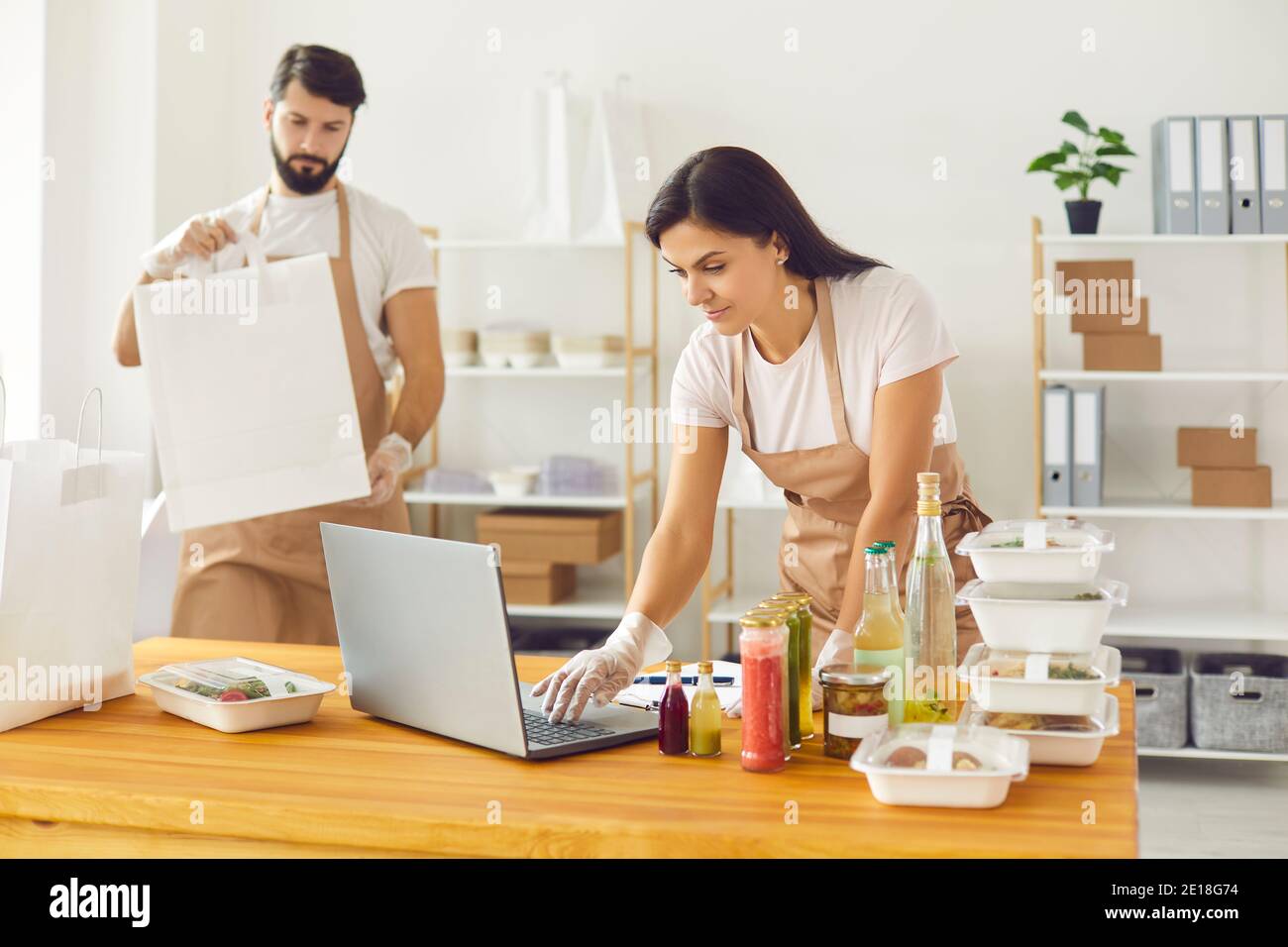 Employee taking fast food order hi-res stock photography and images - Alamy