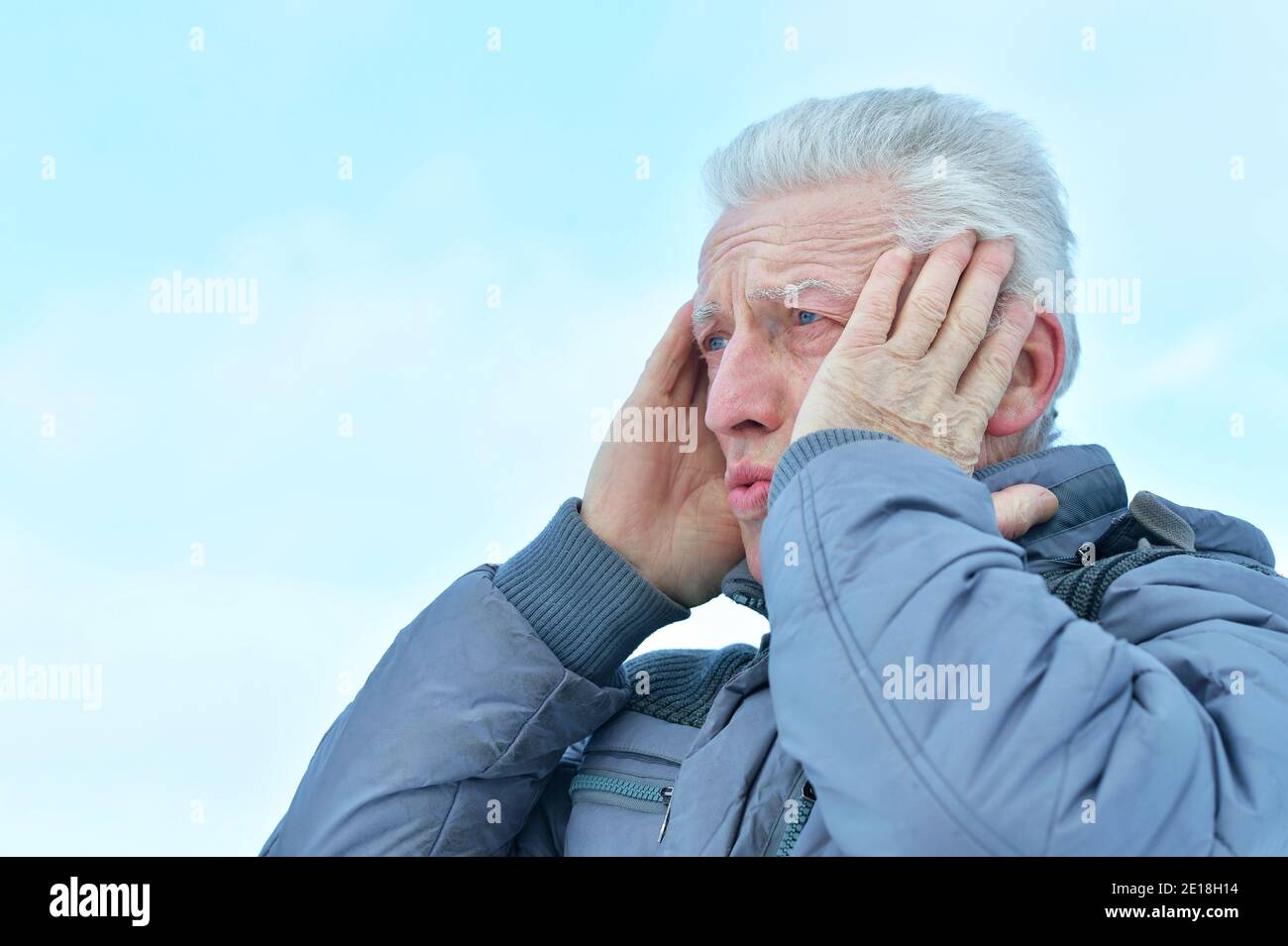Headache upset middle aged man hi-res stock photography and images - Alamy