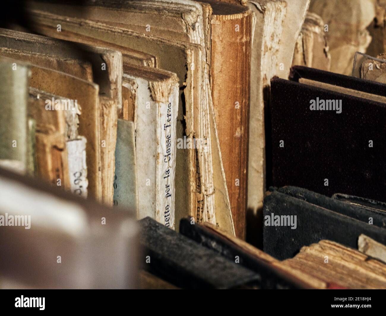 Rare old book library hi-res stock photography and images - Alamy