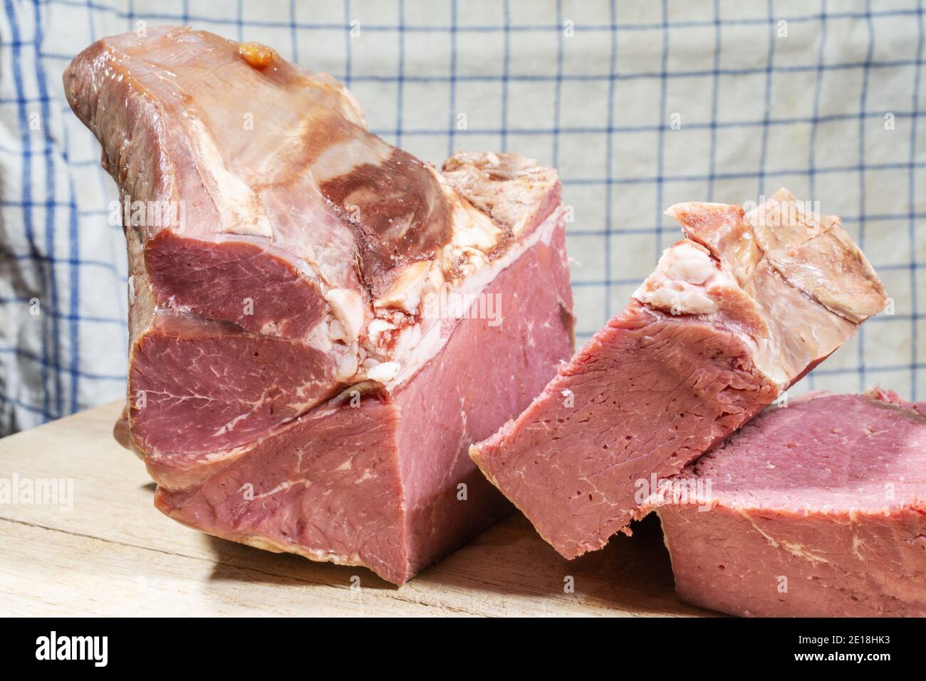 Chunk meat hi-res stock photography and images - Alamy