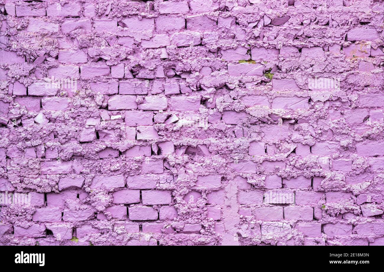Purple brick wall texture hi-res stock photography and images - Alamy