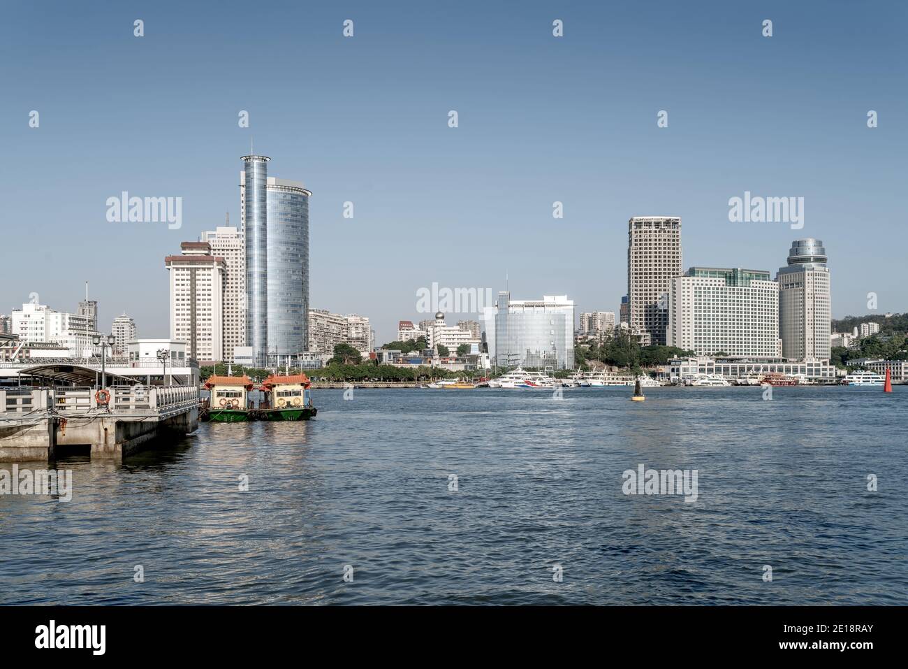 Building river china waterfront houses hi-res stock photography and ...
