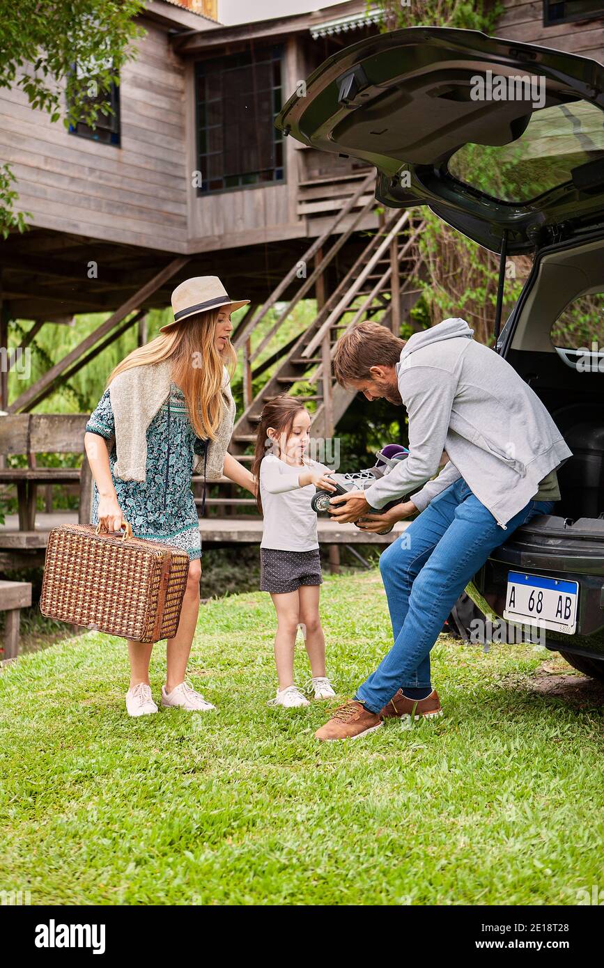 Family going for vacation Stock Photo - Alamy