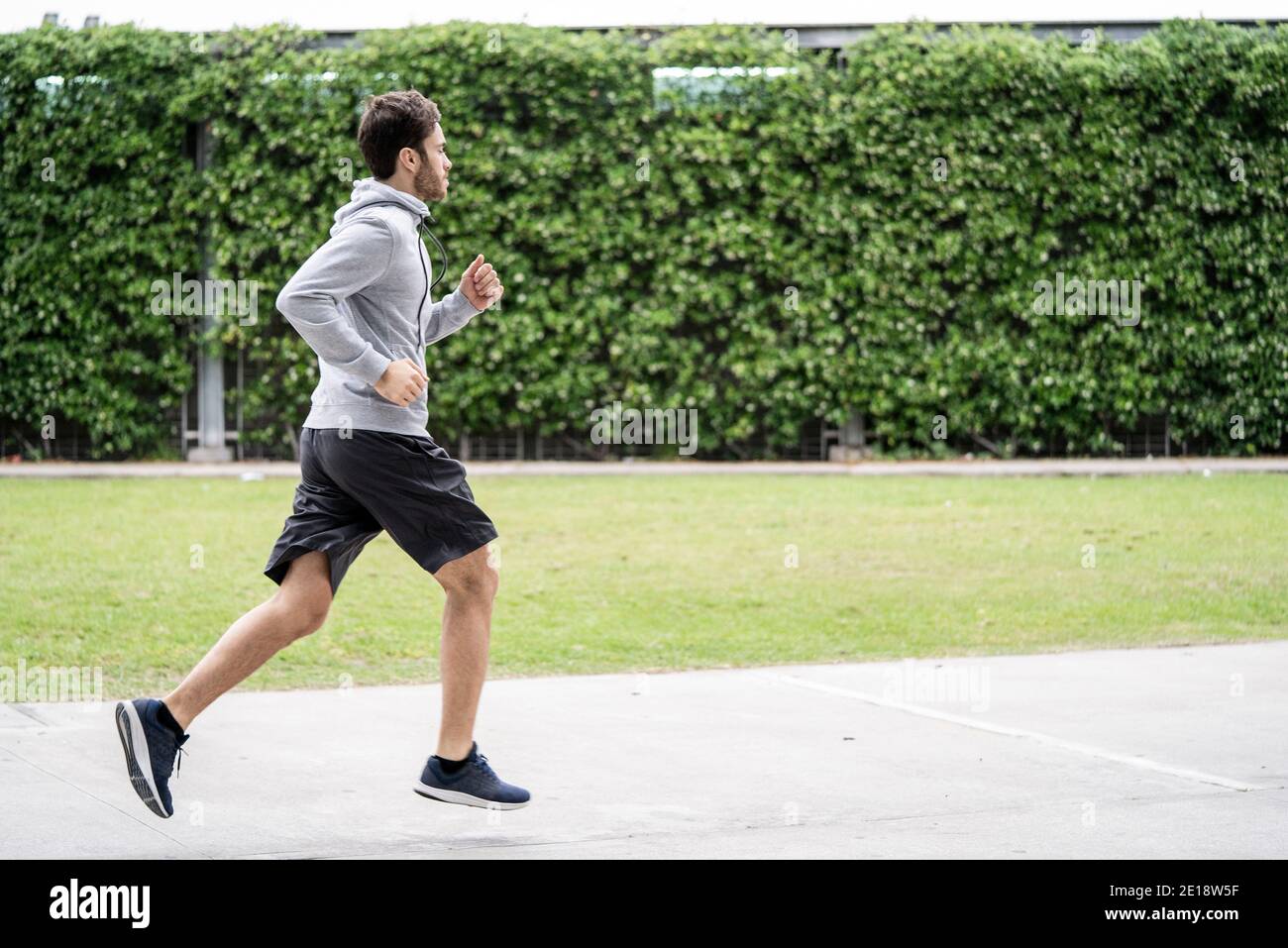 Male jogging one person hi-res stock photography and images - Alamy