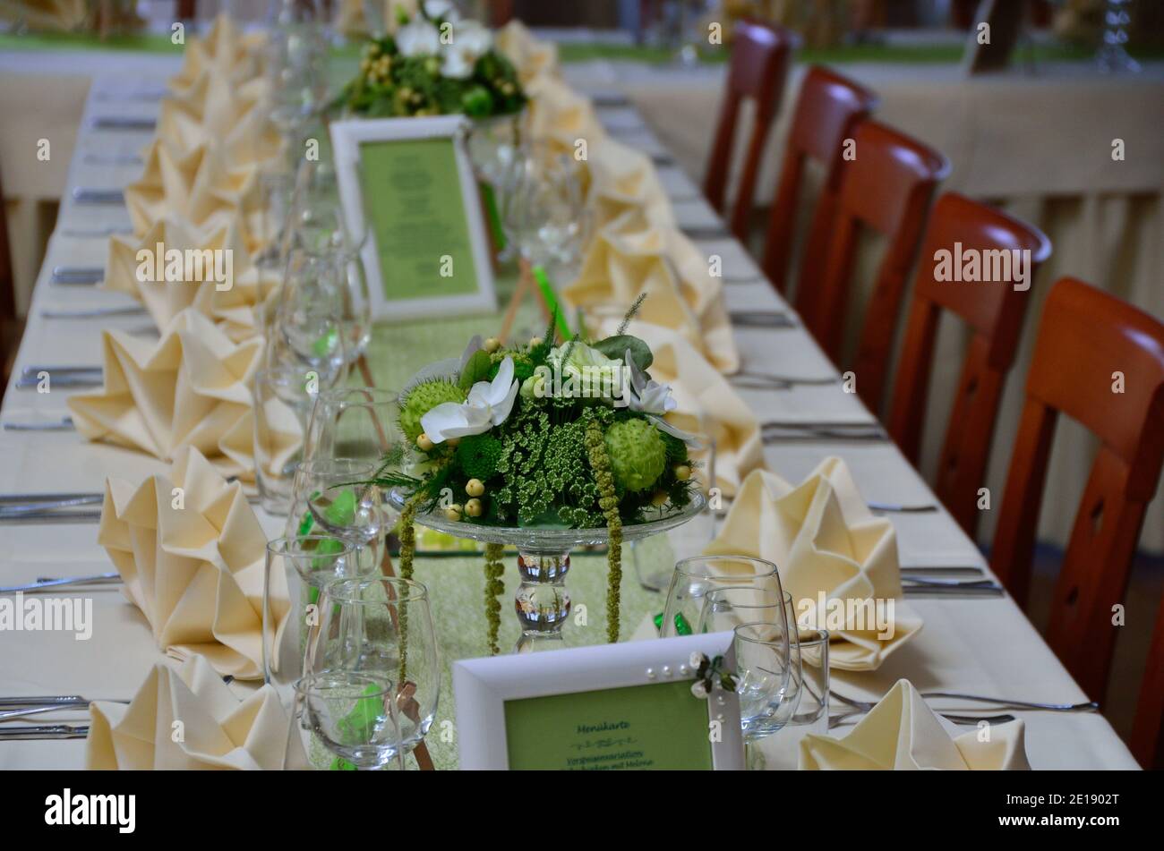 wedding with tables and beautiful place settings Stock Photo - Alamy
