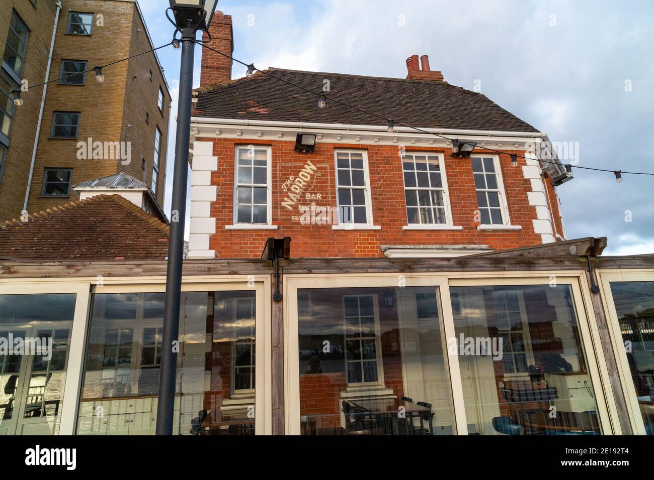 The Narrow pub, Limehouse, London Stock Photo - Alamy