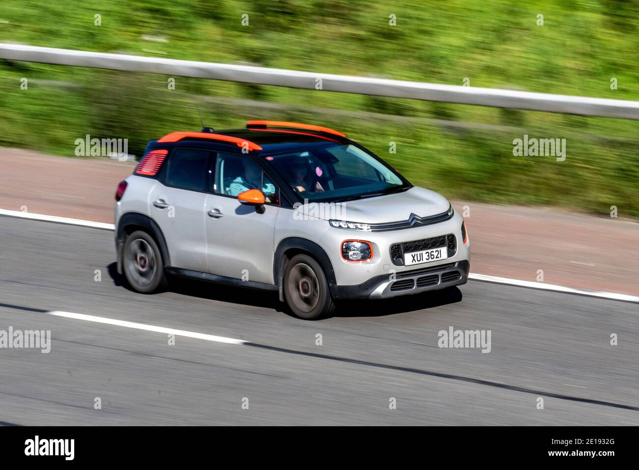 C3 aircross flair puretech hi-res stock photography and images - Alamy