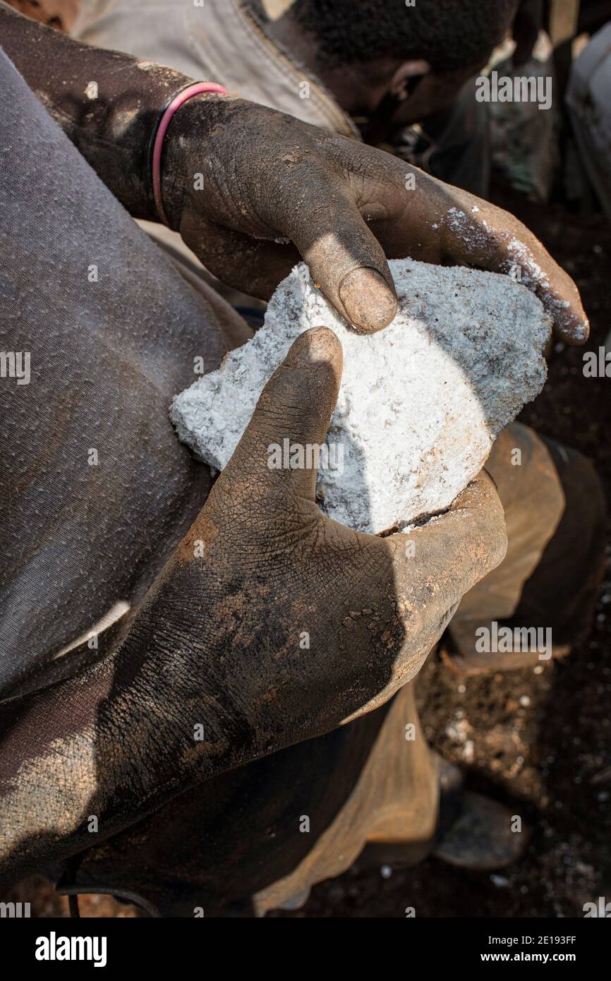 Congo mine militia hi-res stock photography and images - Alamy