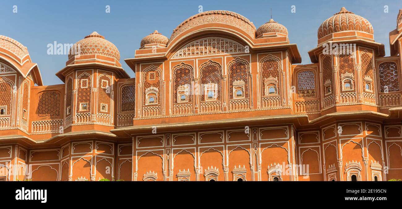 Panorama of the Tripolia Bazar market in Jaipur, India Stock Photo - Alamy