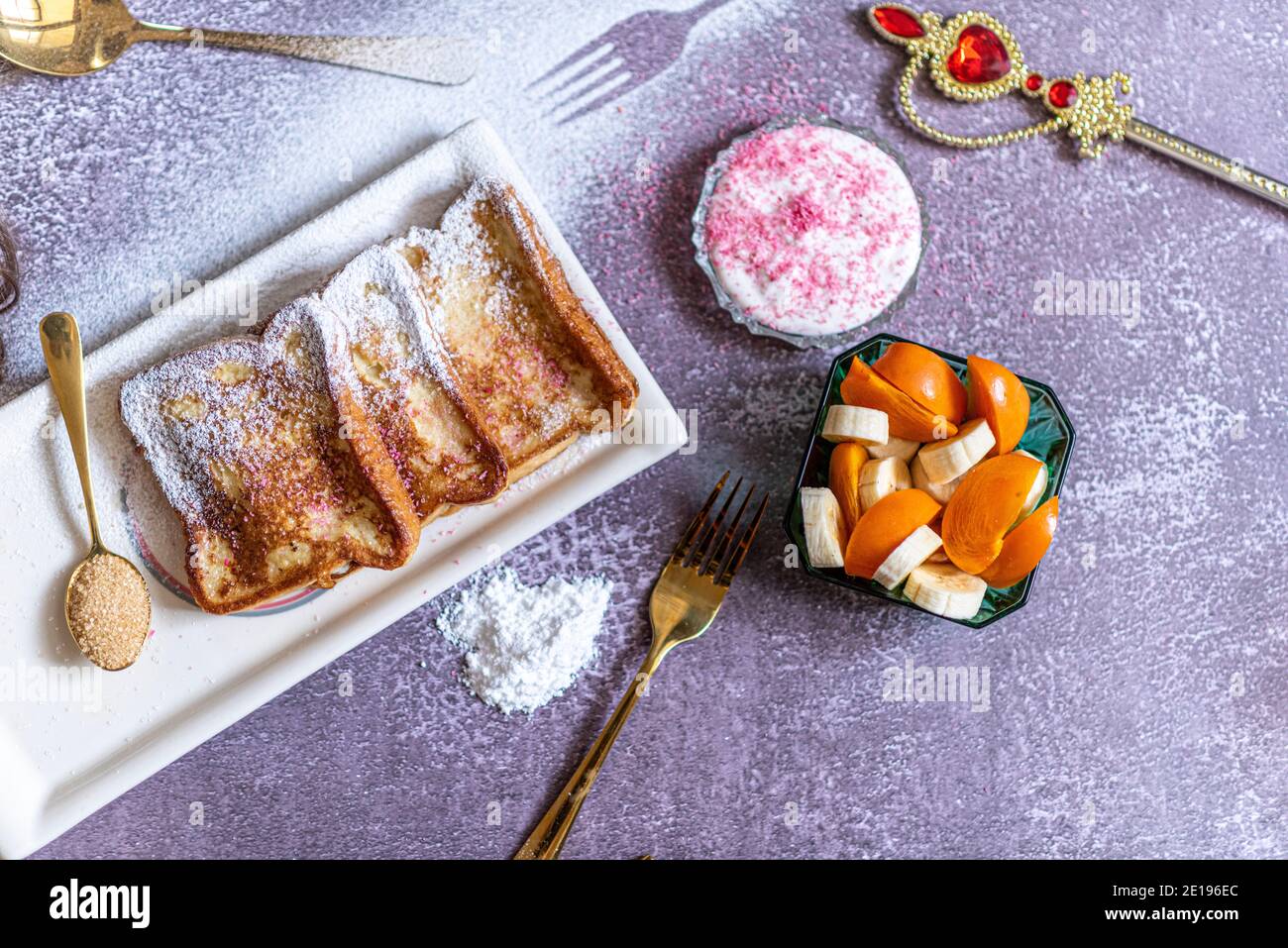 Spanish french toast cinnamon hi-res stock photography and images - Alamy