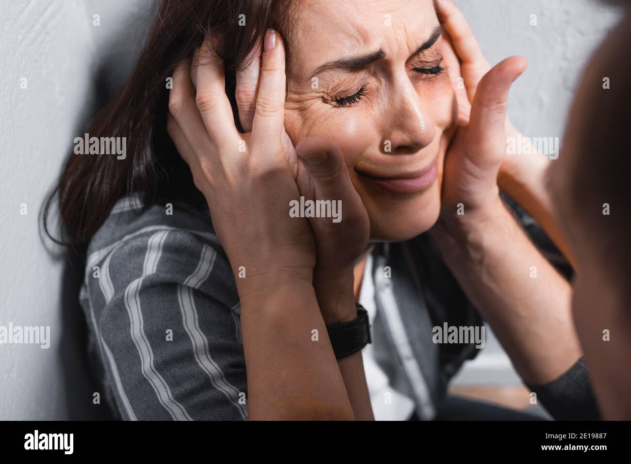 Abuse abuser hi-res stock photography and images - Alamy