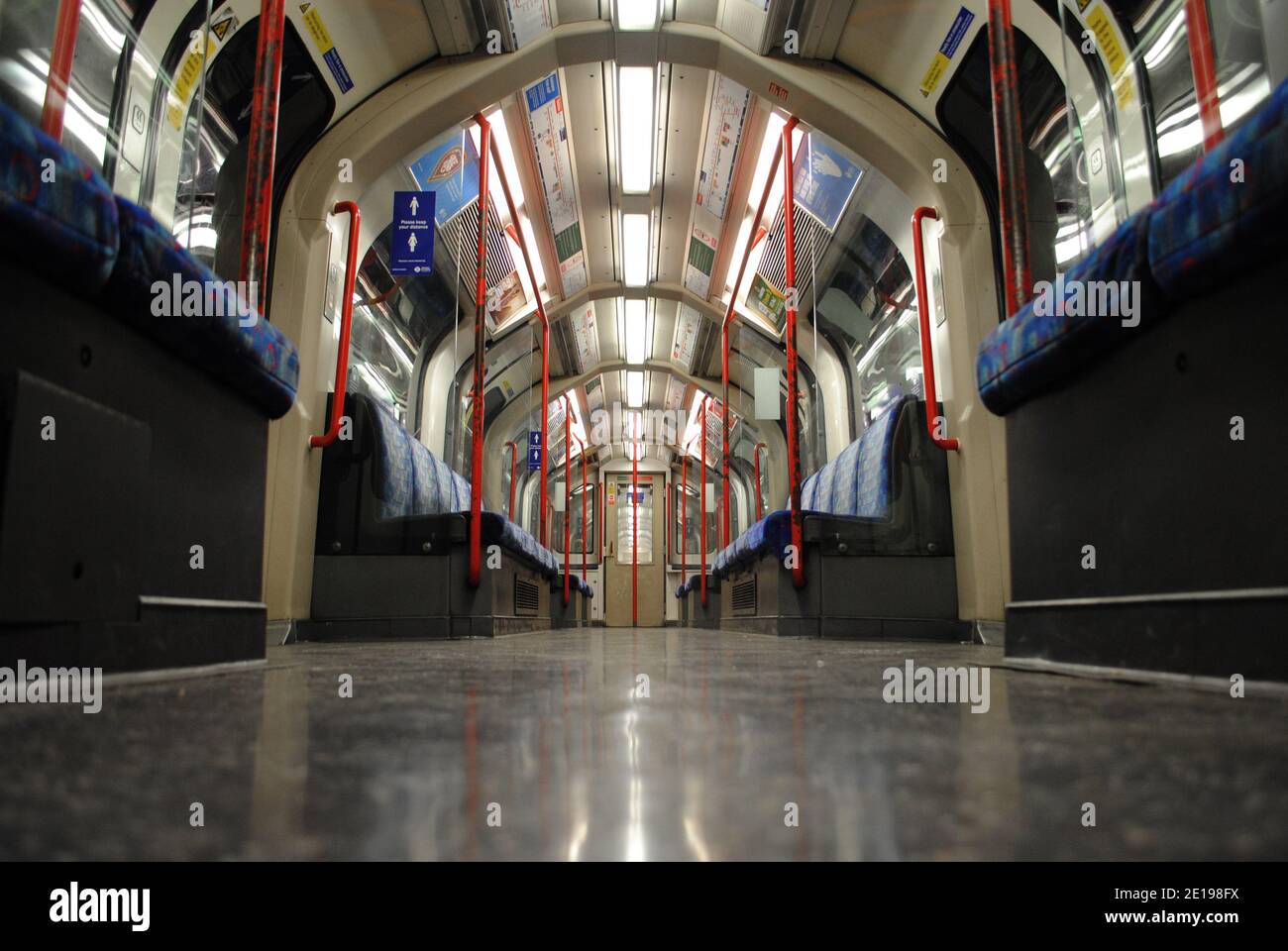 Tfl para londres hi-res stock photography and images - Alamy
