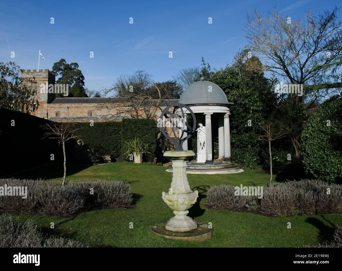 East haddon village church hi-res stock photography and images - Alamy