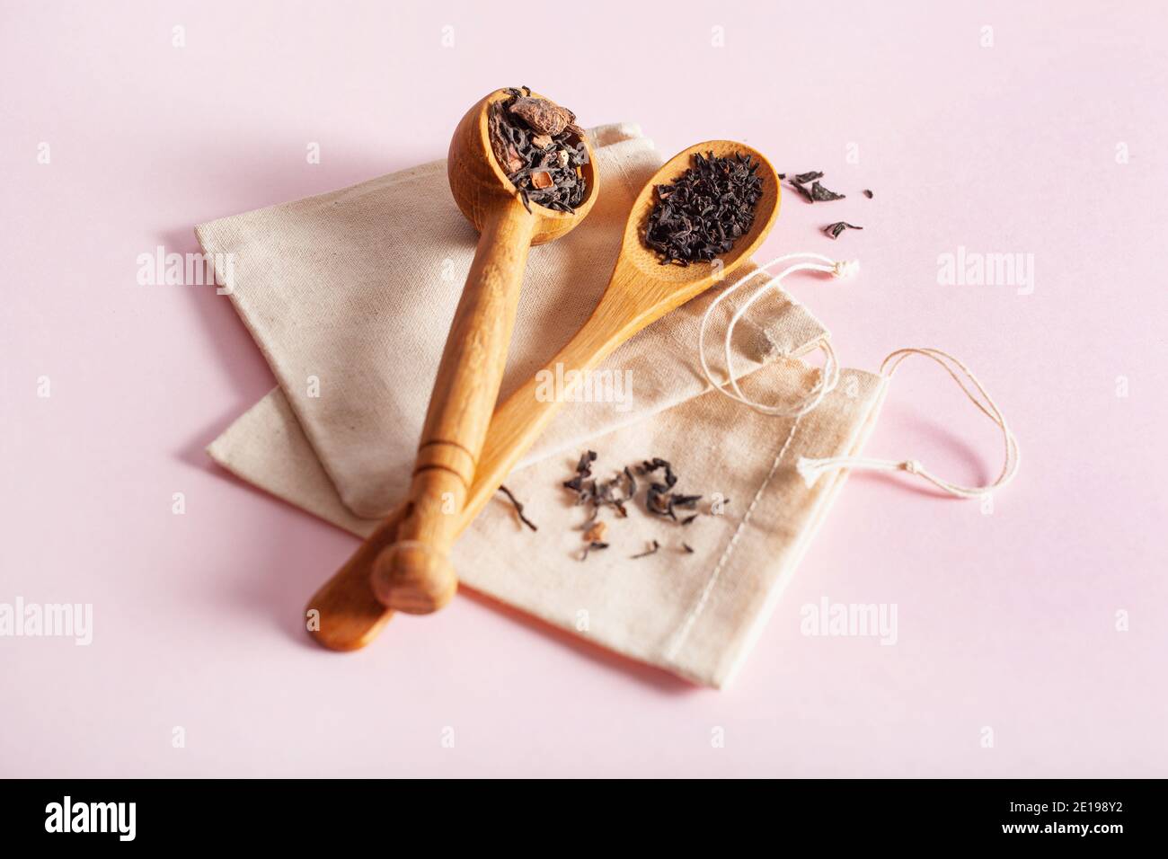 Tea bag waste hi-res stock photography and images - Alamy