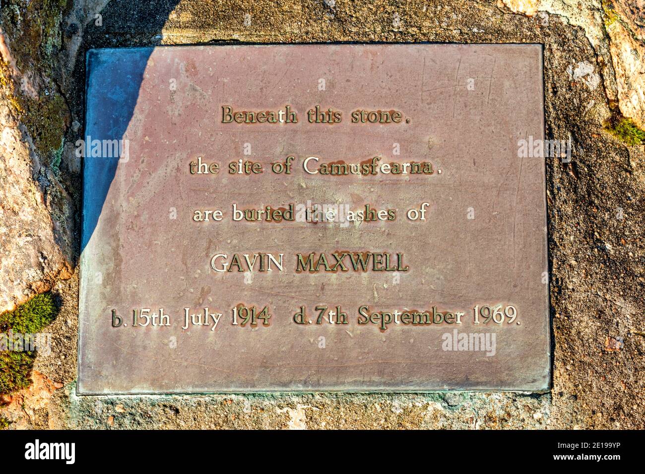 SCOTLAND WEST COAST HIGHLANDS KINTAIL SANDAIG MEMORIAL PLAQUE TO GAVIN ...