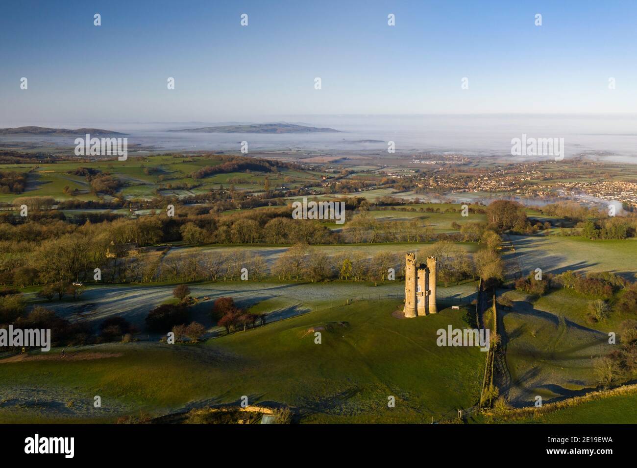 English tourist attraction hi-res stock photography and images - Alamy