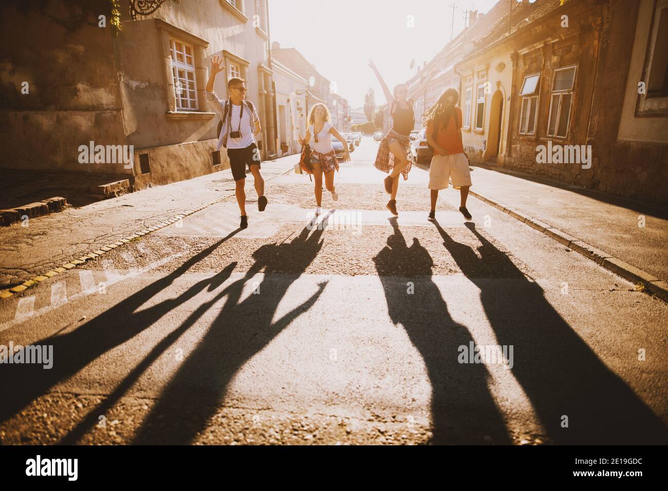 Teenage tourist map hi-res stock photography and images - Alamy