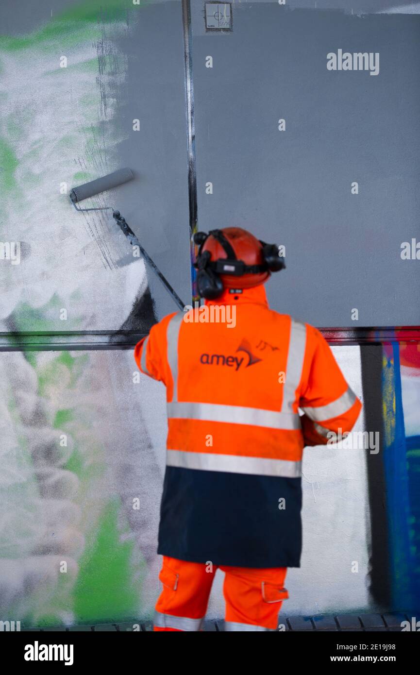 Amey highway engineers hi viz hi-res stock photography and images - Alamy