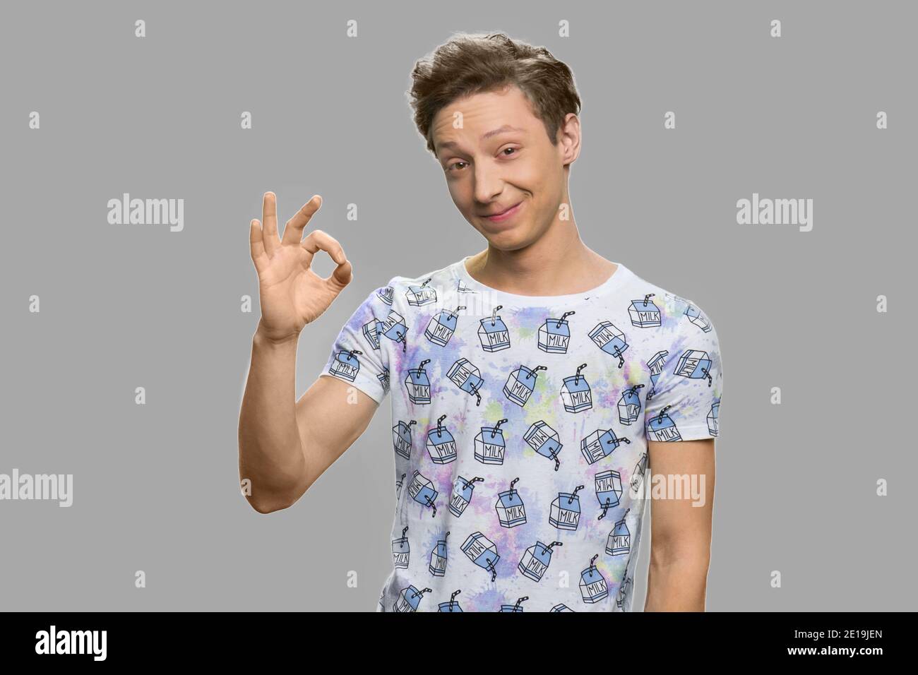 Man making the ok sign with fingers hi-res stock photography and images ...