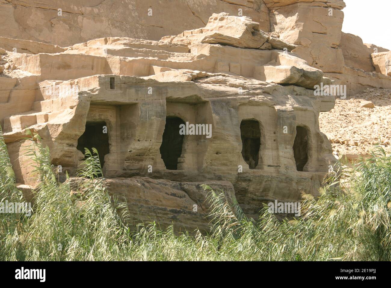 Egyptian ruins hi-res stock photography and images - Alamy