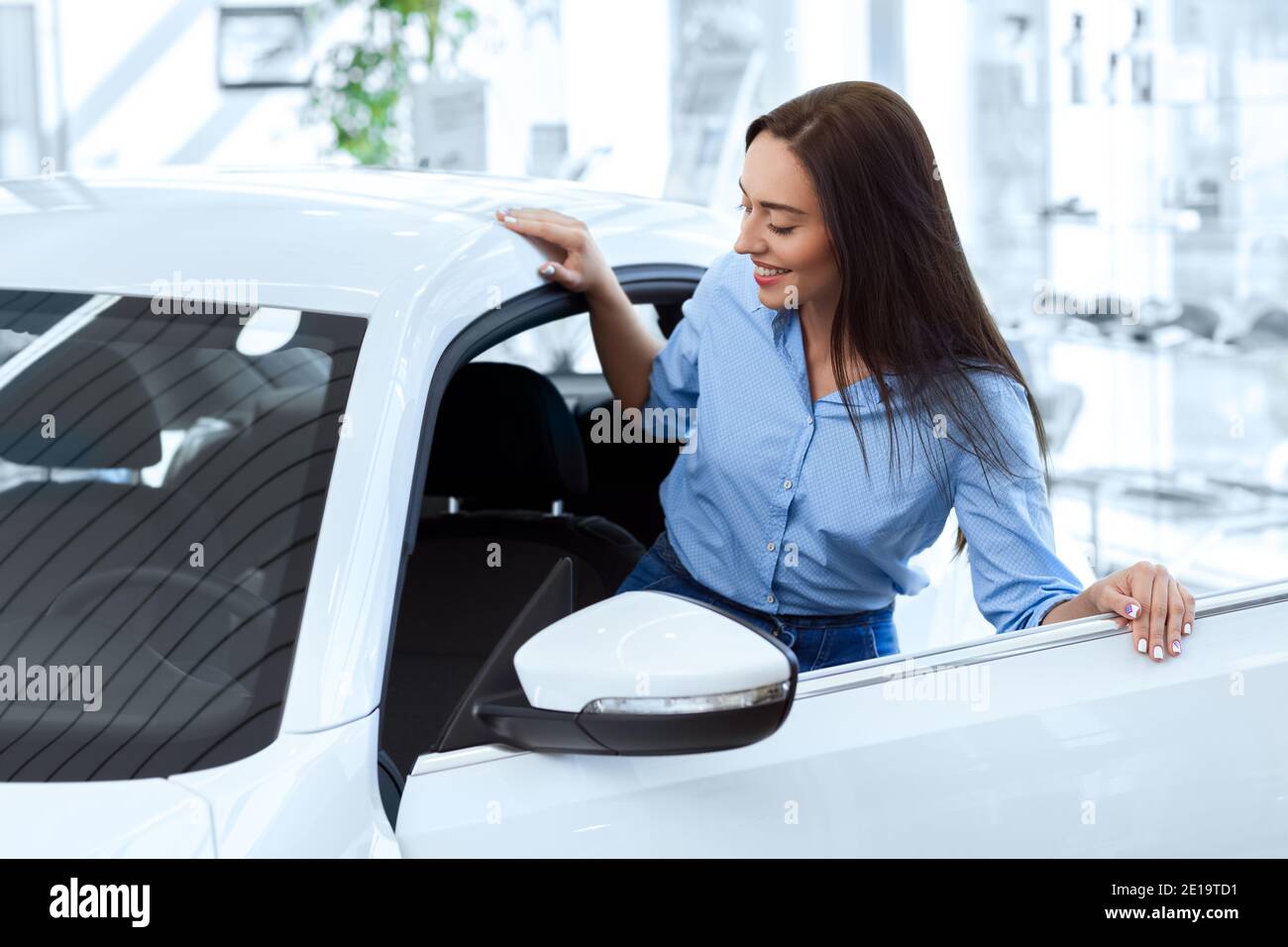 Own car travel hi-res stock photography and images - Alamy