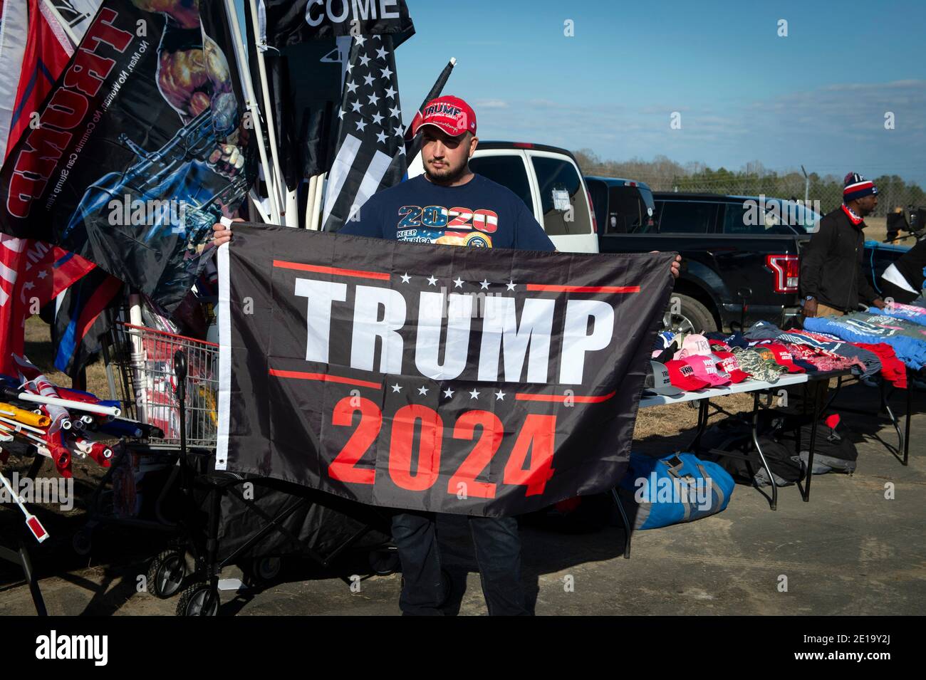 Dalton, GA, USA. 4th Jan, 2021. President Donald Trump holds final ...