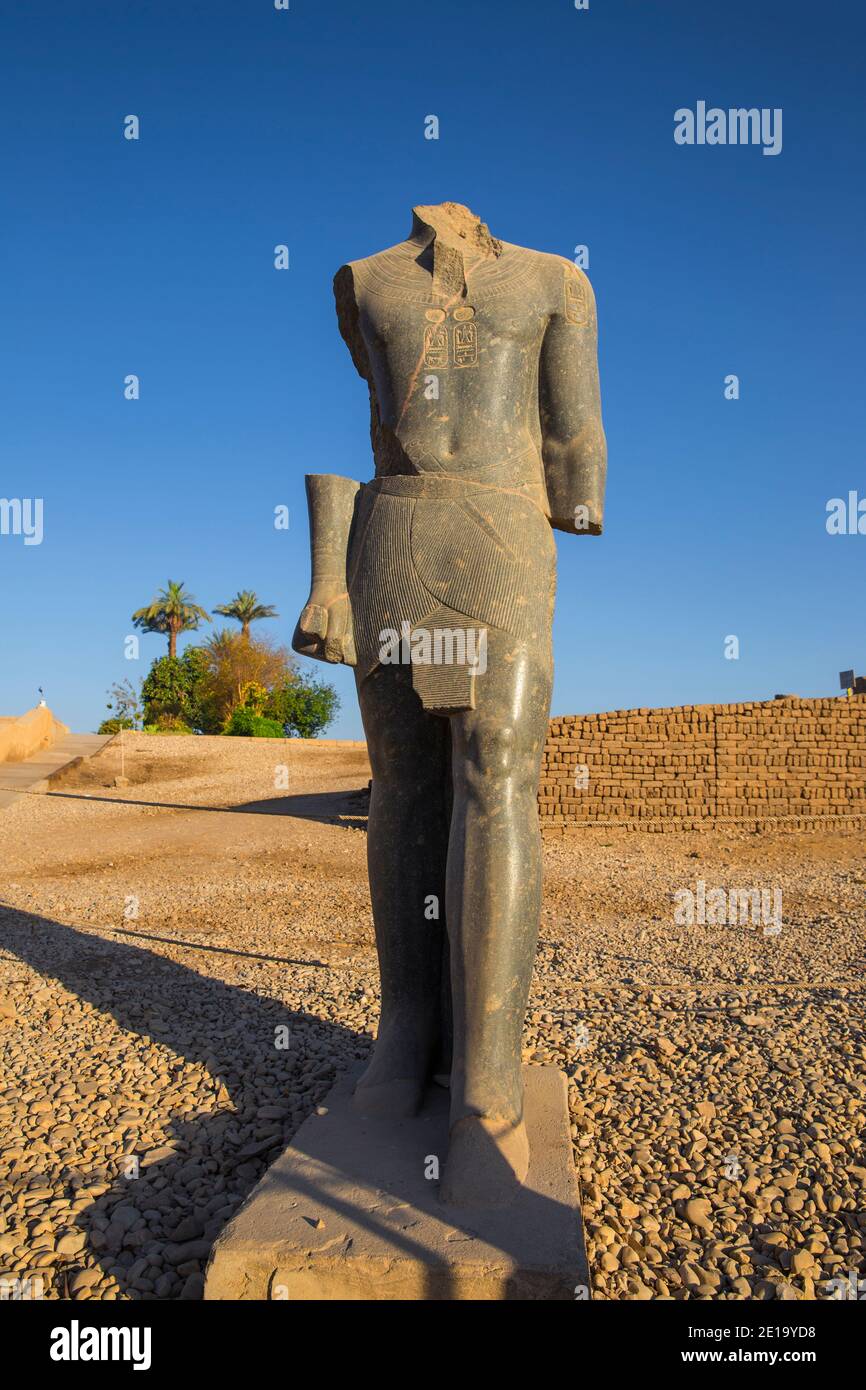 Egypt, Luxor, Luxor Temple, Headless Colossi Stock Photo - Alamy