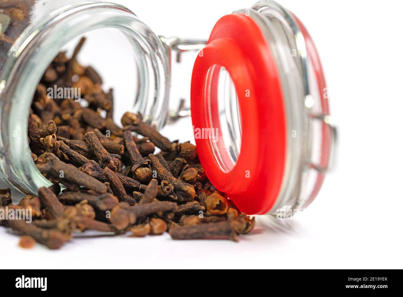 Glass with cloves hi-res stock photography and images - Alamy