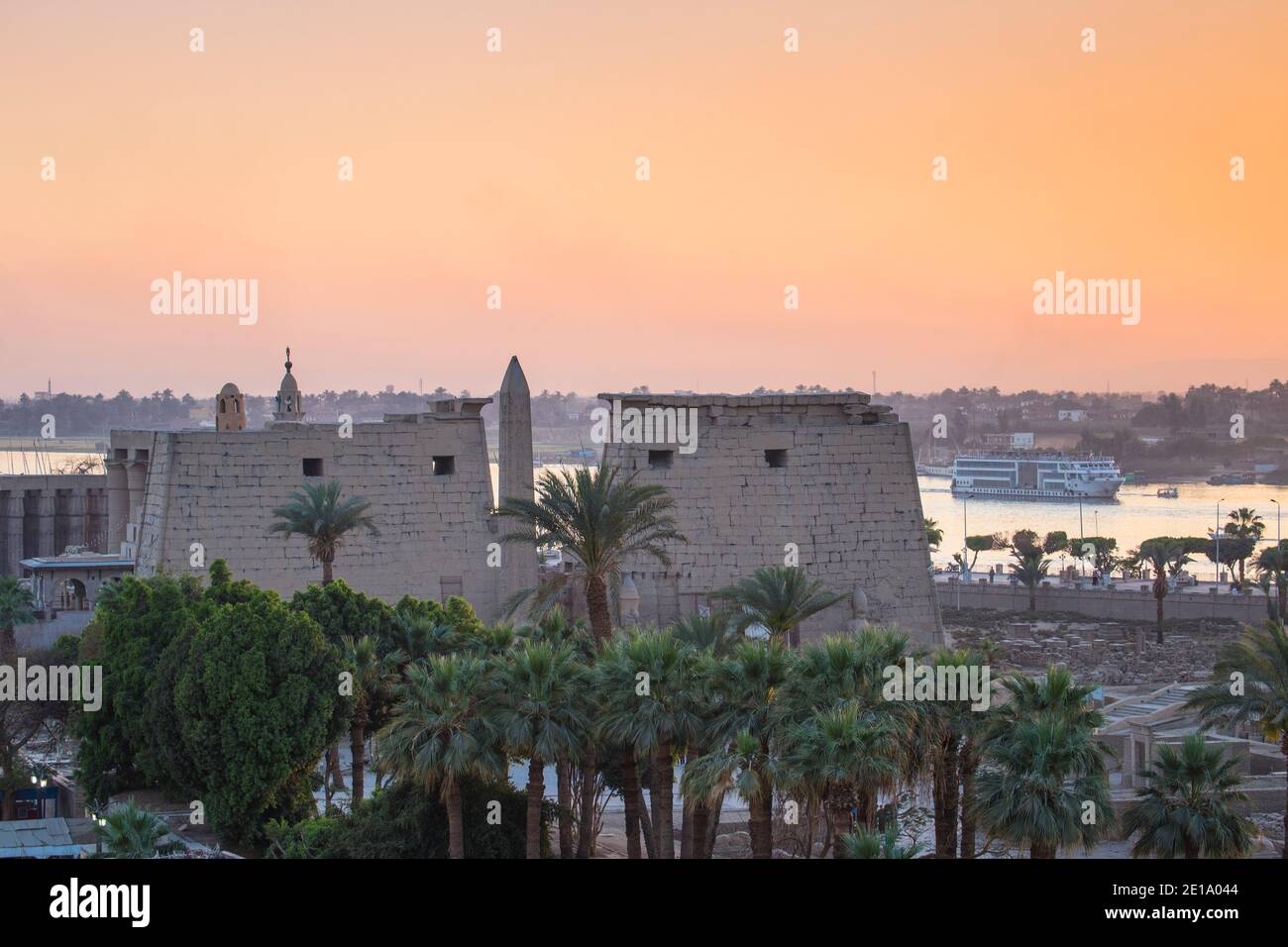 Egypt, Luxor, View of Luxor Temple Stock Photo - Alamy