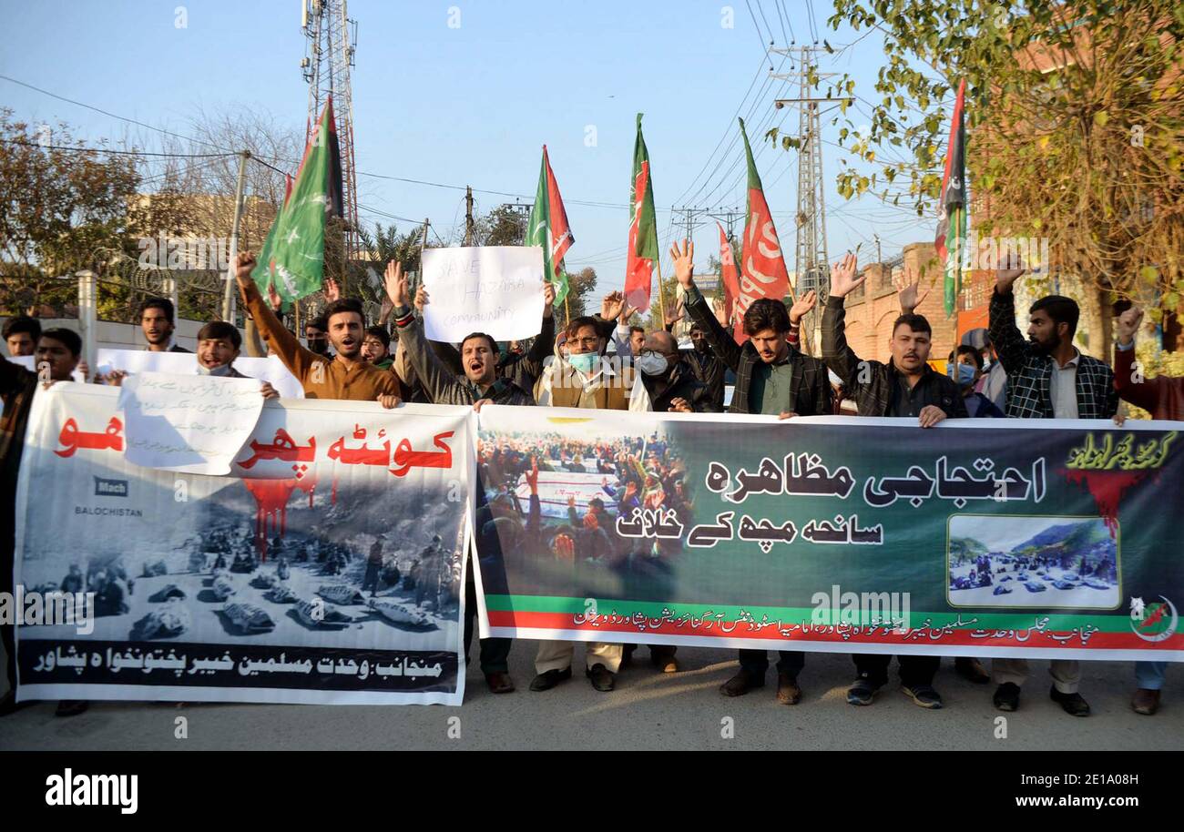 Members of Majlis Wahdat-e-Muslimeen Pakistan (MWM) are holding protest ...