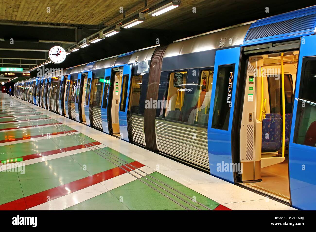STOCKHOLM, SWEDEN - AUGUST 08, 2013: Kungstradgarden station of the ...