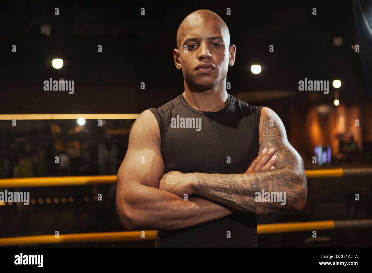 African boxer standing in boxing hi-res stock photography and images ...
