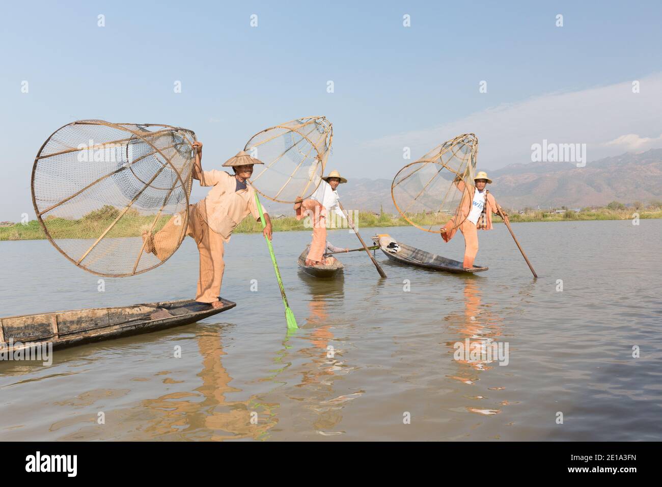 Traditional intha outfit hi-res stock photography and images - Alamy
