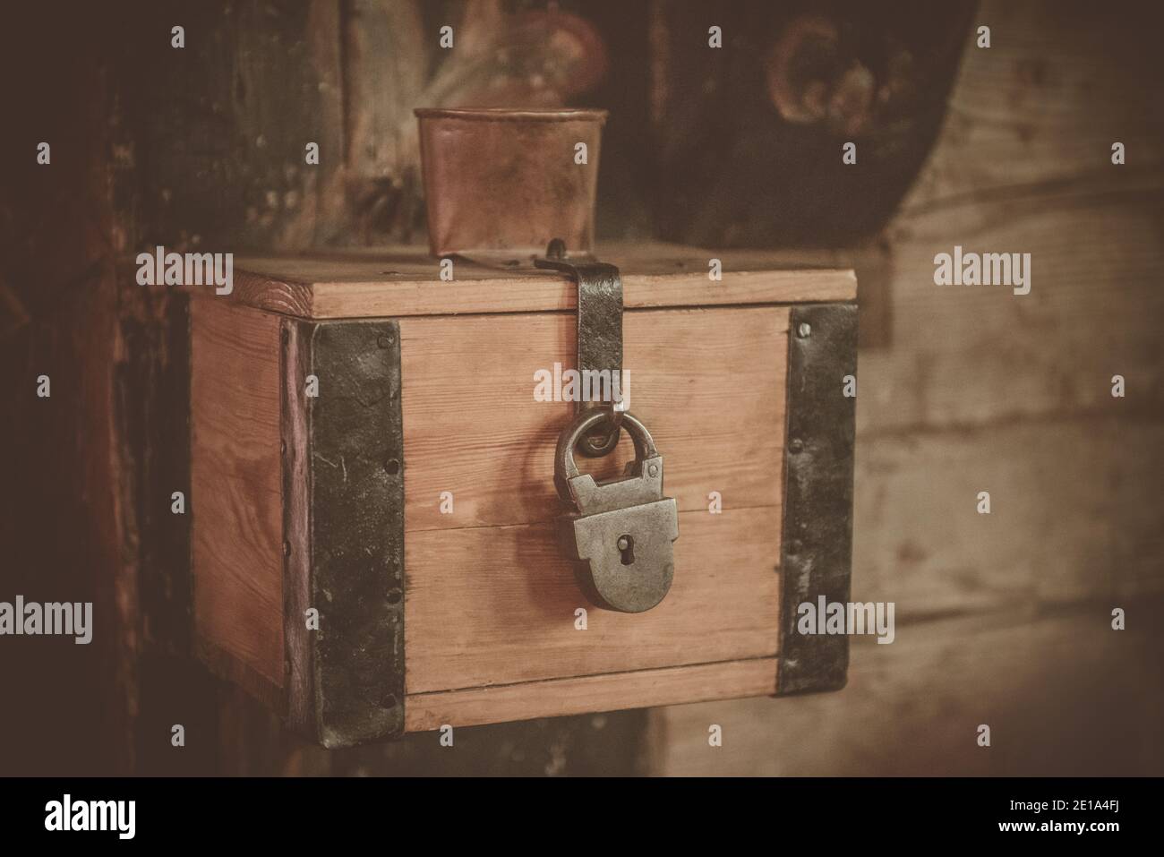 Alms box hi-res stock photography and images - Alamy