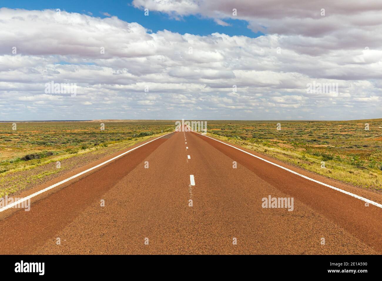 Stuart highway australia campervan hi-res stock photography and images ...