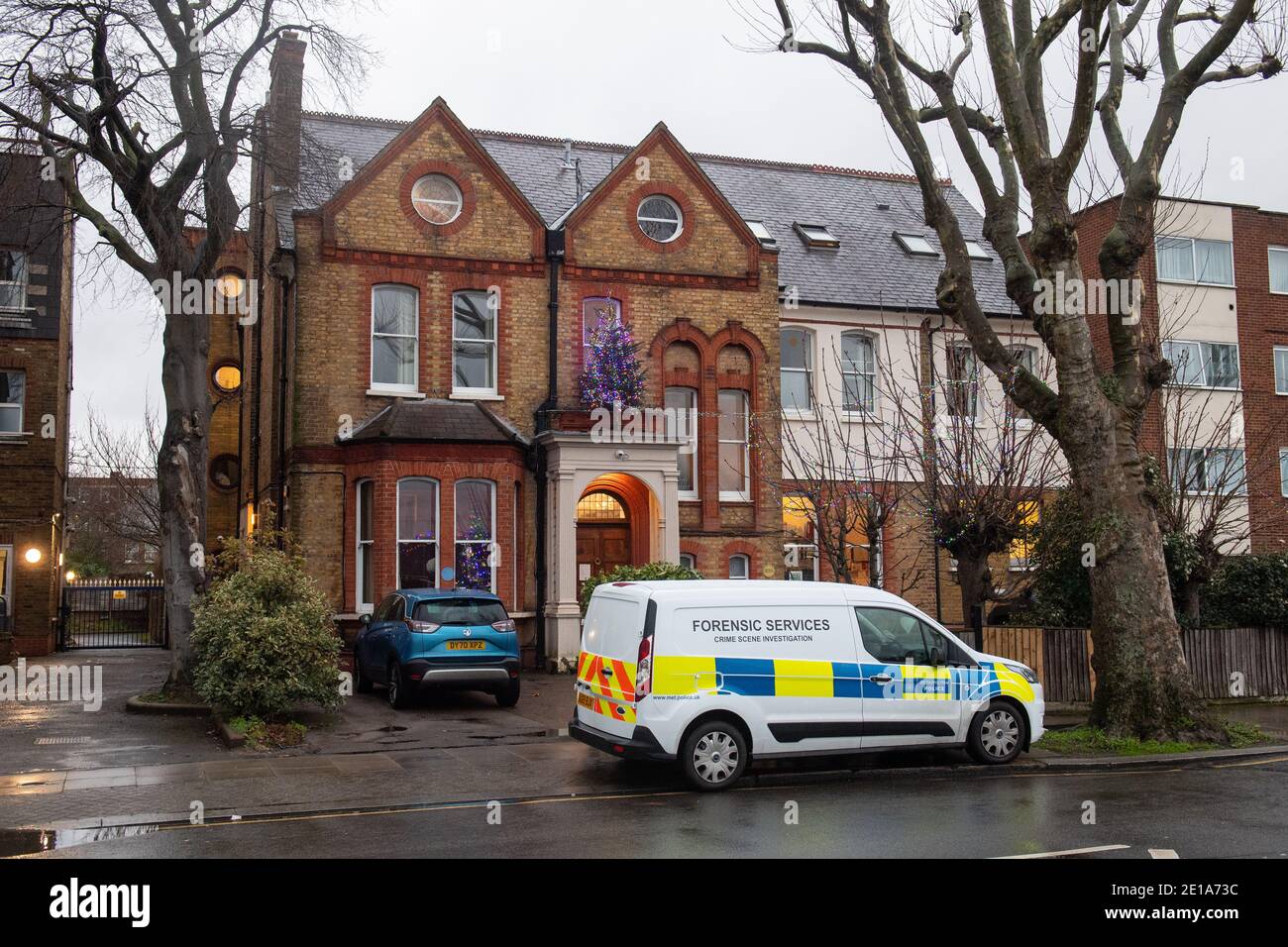 Police in the 90s hi-res stock photography and images - Alamy