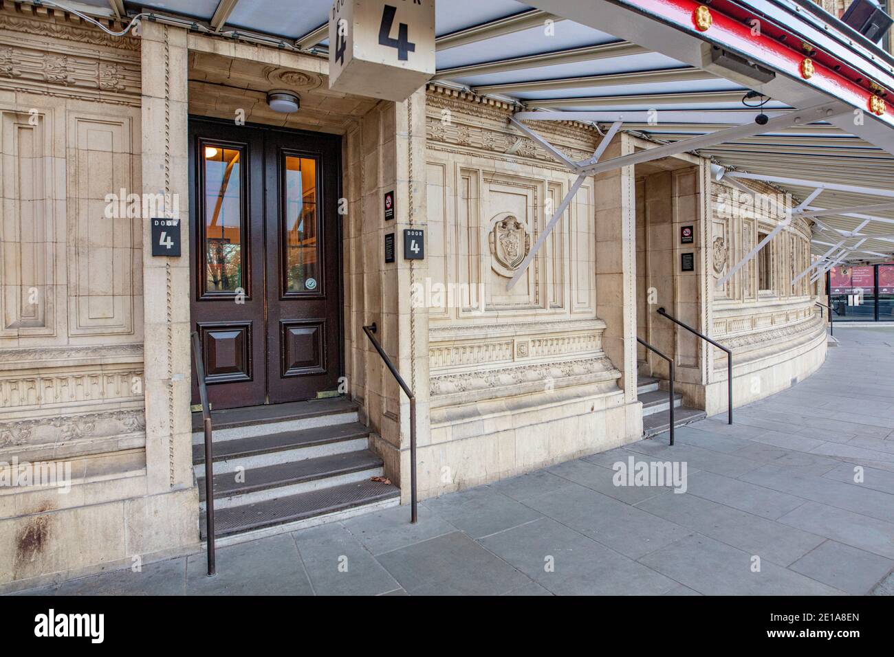 Entrance door royal albert hall hi-res stock photography and images - Alamy